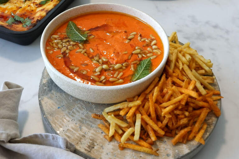 Is this the ultimate chip ’n dip spread? We think so | Woolworths TASTE