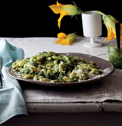 Bright green rocket and almond pesto recipe | TASTE