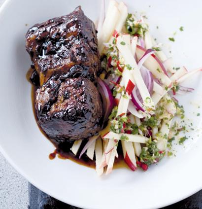Chilli and soya roasted short ribs with apple slaw | Woolworths TASTE