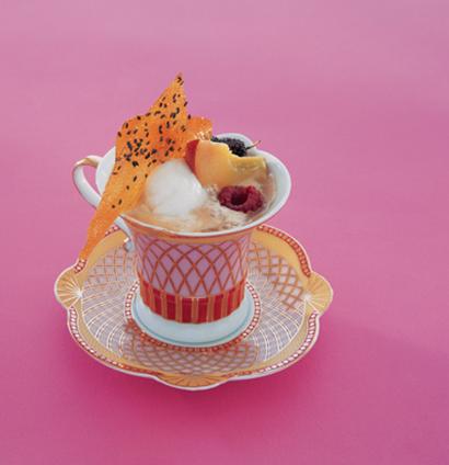 Iced-tea float with sesame-seed brittle | Woolworths TASTE