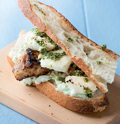 Korma grilled chicken sandwich recipe | Woolworths TASTE