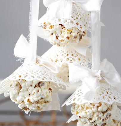 Popcorn Baubles Recipe | Festive & Fun | Woolworths TASTE