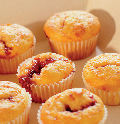 Strawberry muffins | Woolworths TASTE