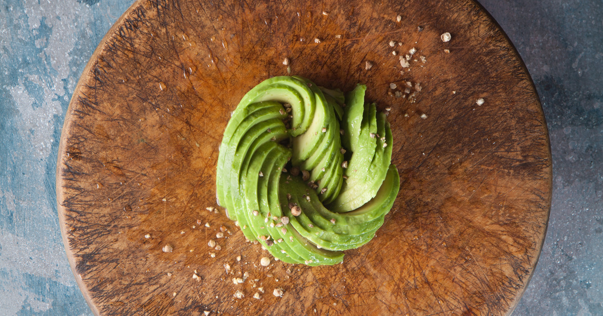 5 steps to the perfect avocado rose | Woolworths TASTE