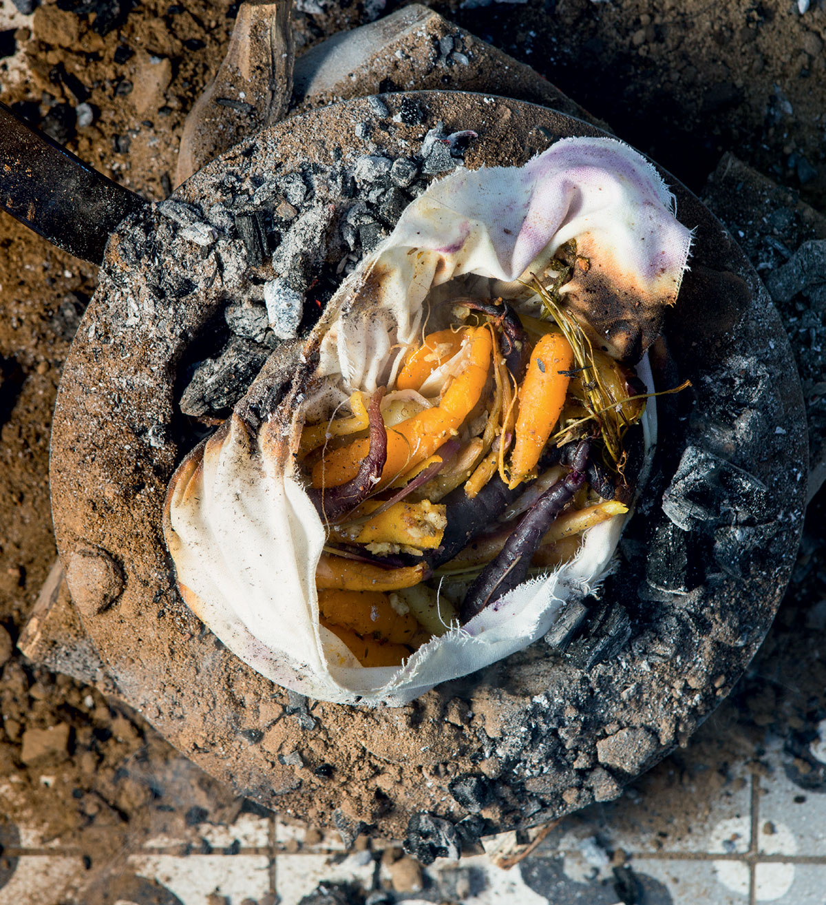 Carrots baked in coals | Woolworths TASTE