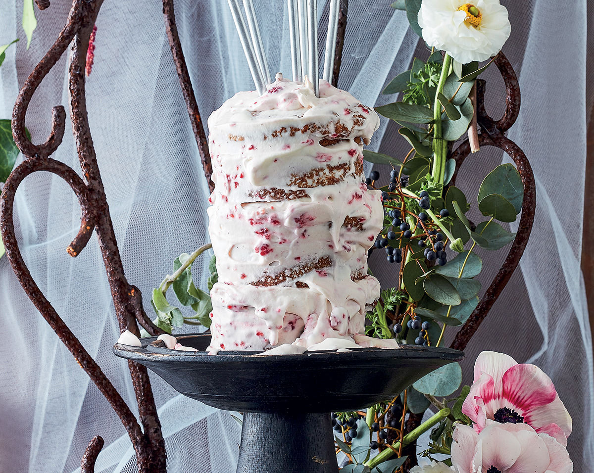 Cereal milk cake (Strawberry Pops cake) | Woolworths TASTE