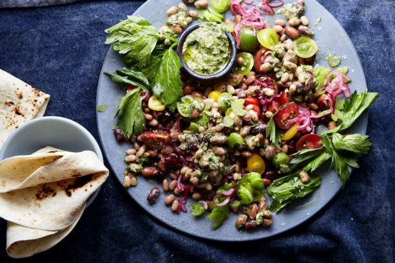 5 substantial salads that are complete meals all on their own ...