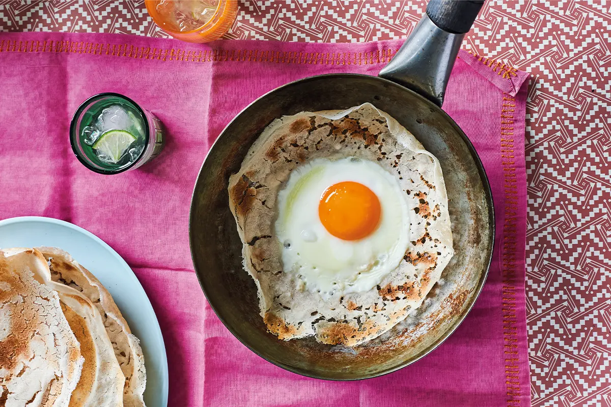 Easy Hoppers recipe | Breakfast Pancakes | WW TASTE