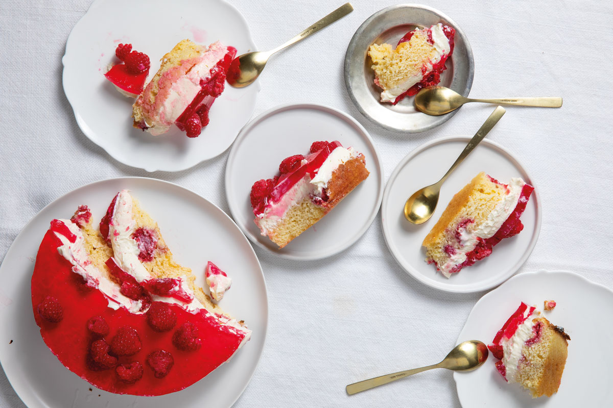 Raspberry-and-Cream Cheesecake recipe | Woolworths TASTE