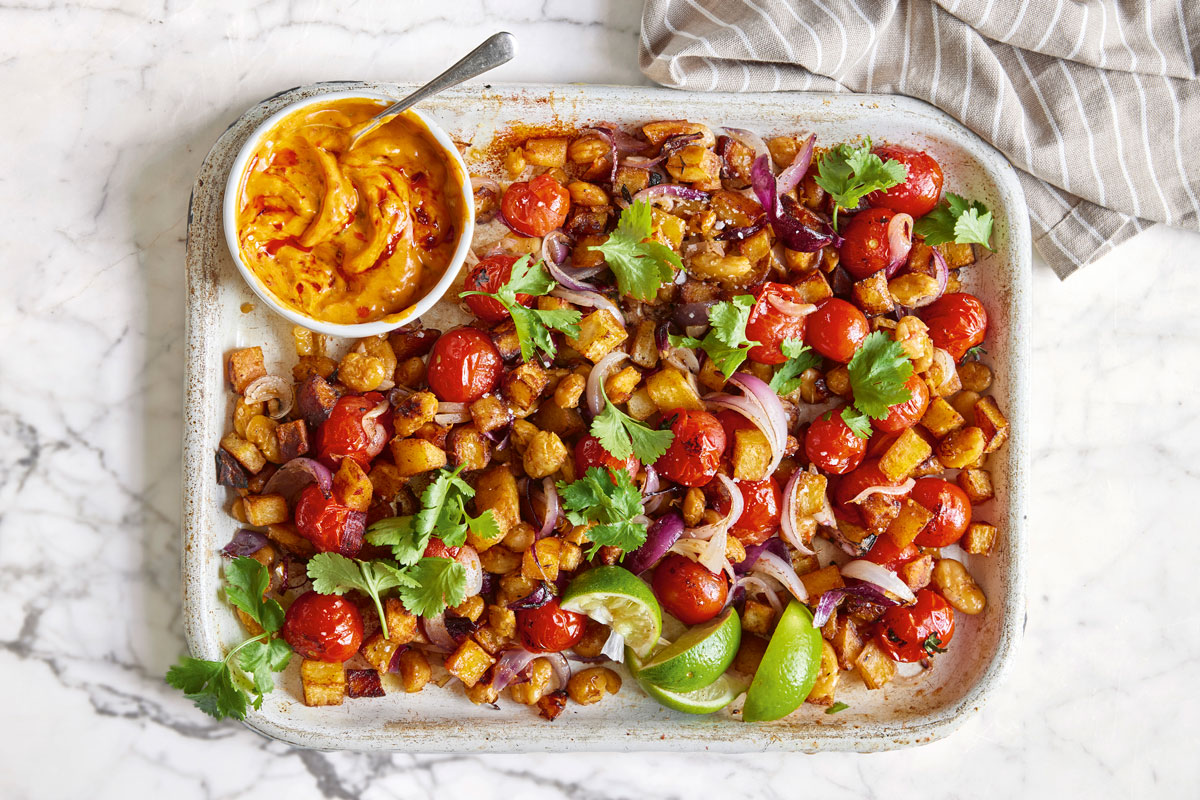 Crispy potato and paprika tray bake | Woolworths TASTE