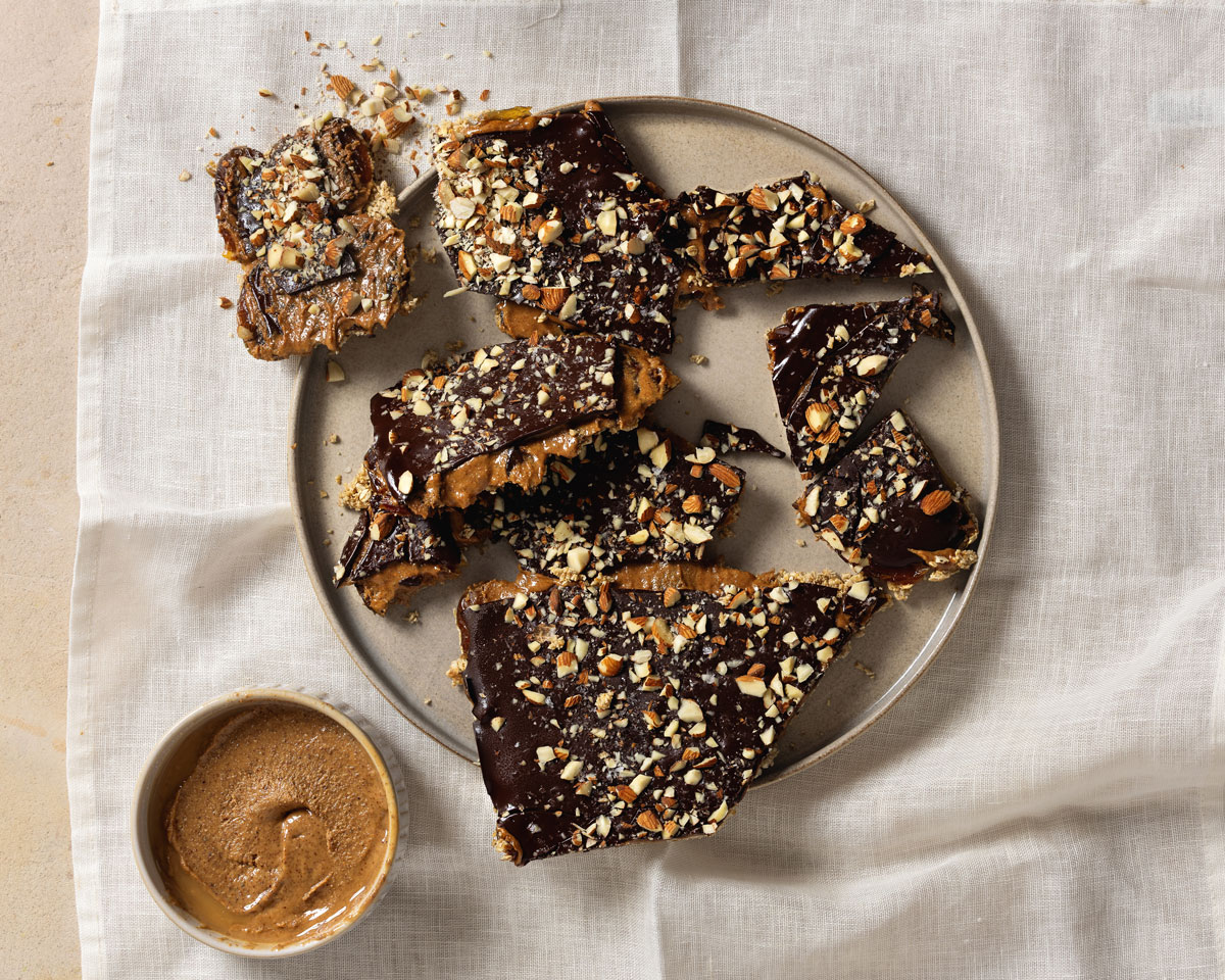 Date, almond butter and tahini freezer squares | Woolworths TASTE